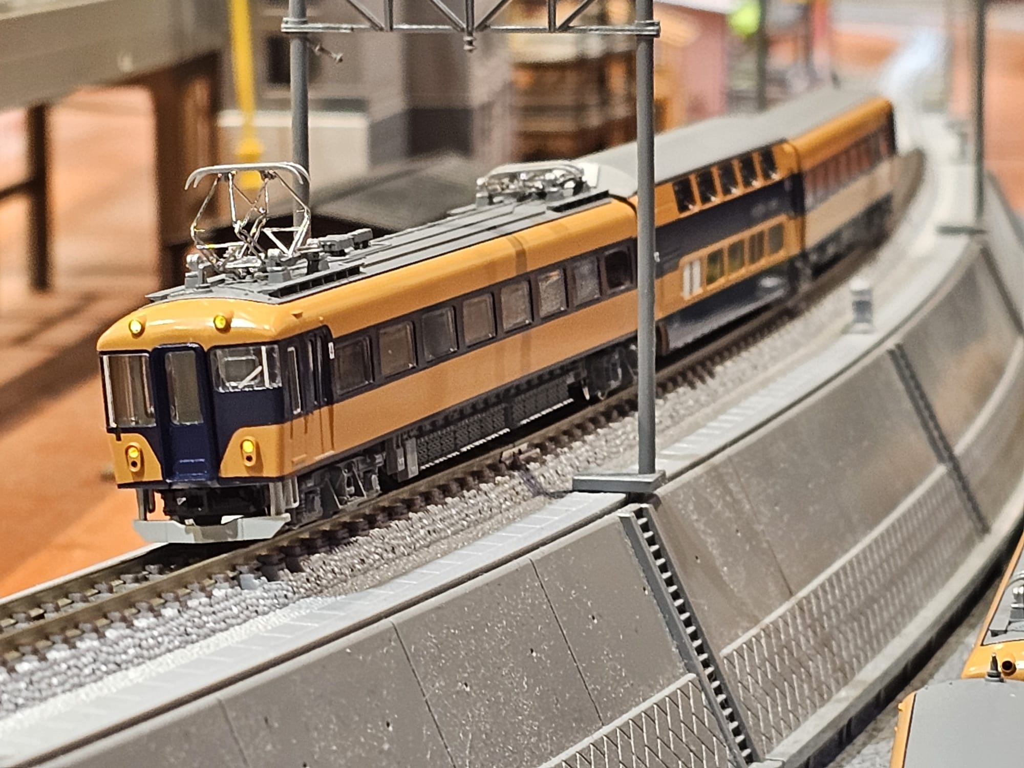 KATO 10-1909 近鉄 10100系 新ビスタカー A編成 + B編成 6両セット - Khaho Store 咔好鐵道模型店