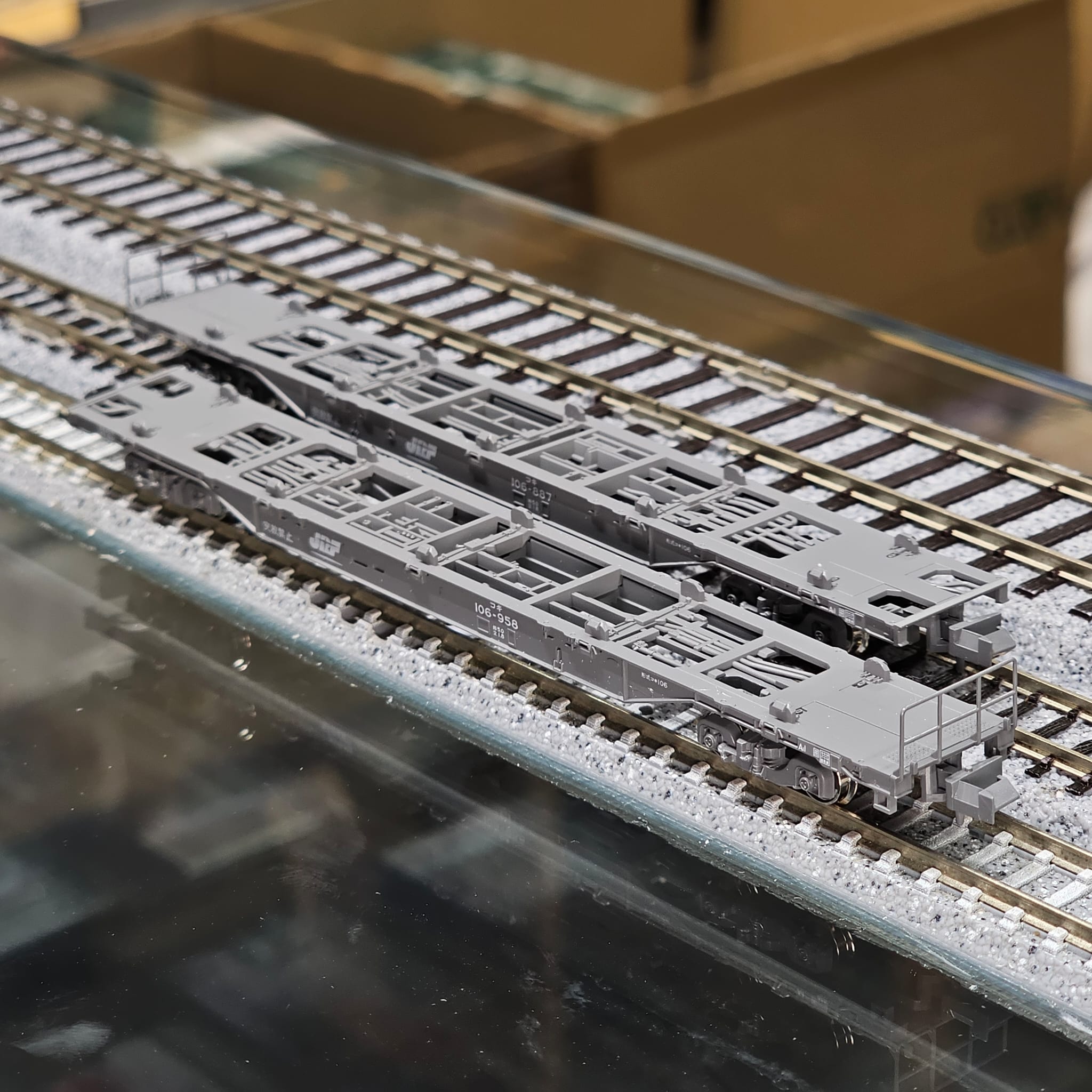 KATO 10-1692 コキ106(JRFマーク付) コンテナ無積載 2両セット - Khaho Store 咔好鐵道模型店