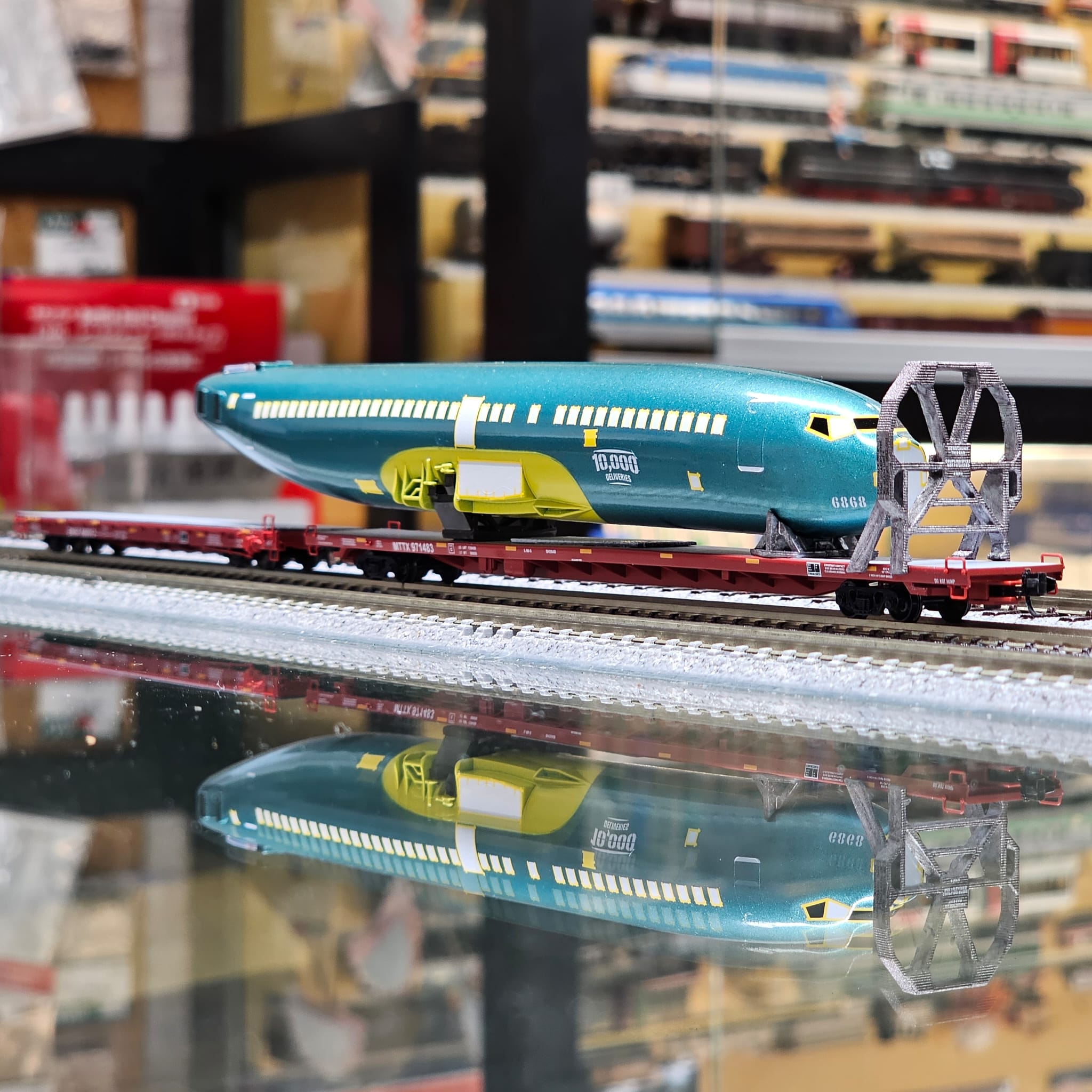 MICROTRAIN 983 02 276 N MTTX/BNSF Flatcar With 10,000th Fuselage 2-Pack ...