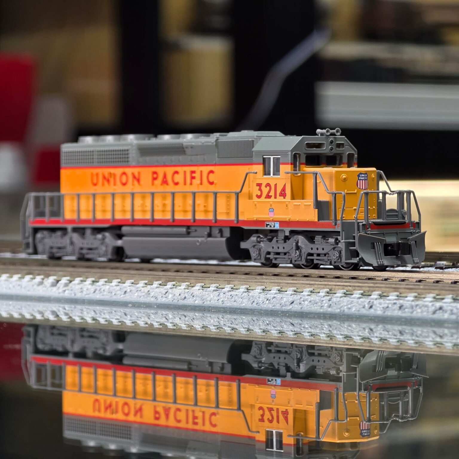 KATO 176-4828 EMD SD40-2 Union Pacific 3214 - Khaho Store 咔好鐵道模型店